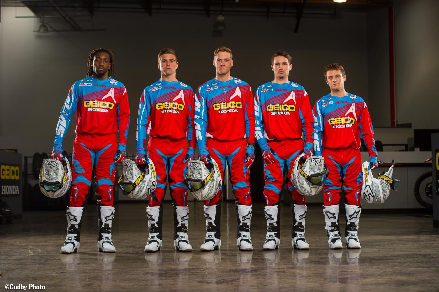 GEICO Honda Team Gallery - Racer X