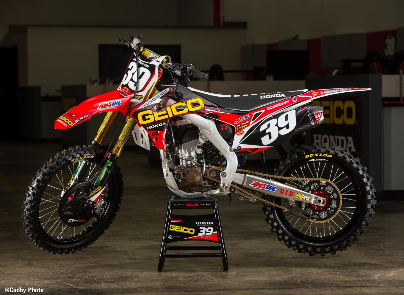 GEICO Honda Team Gallery - Racer X