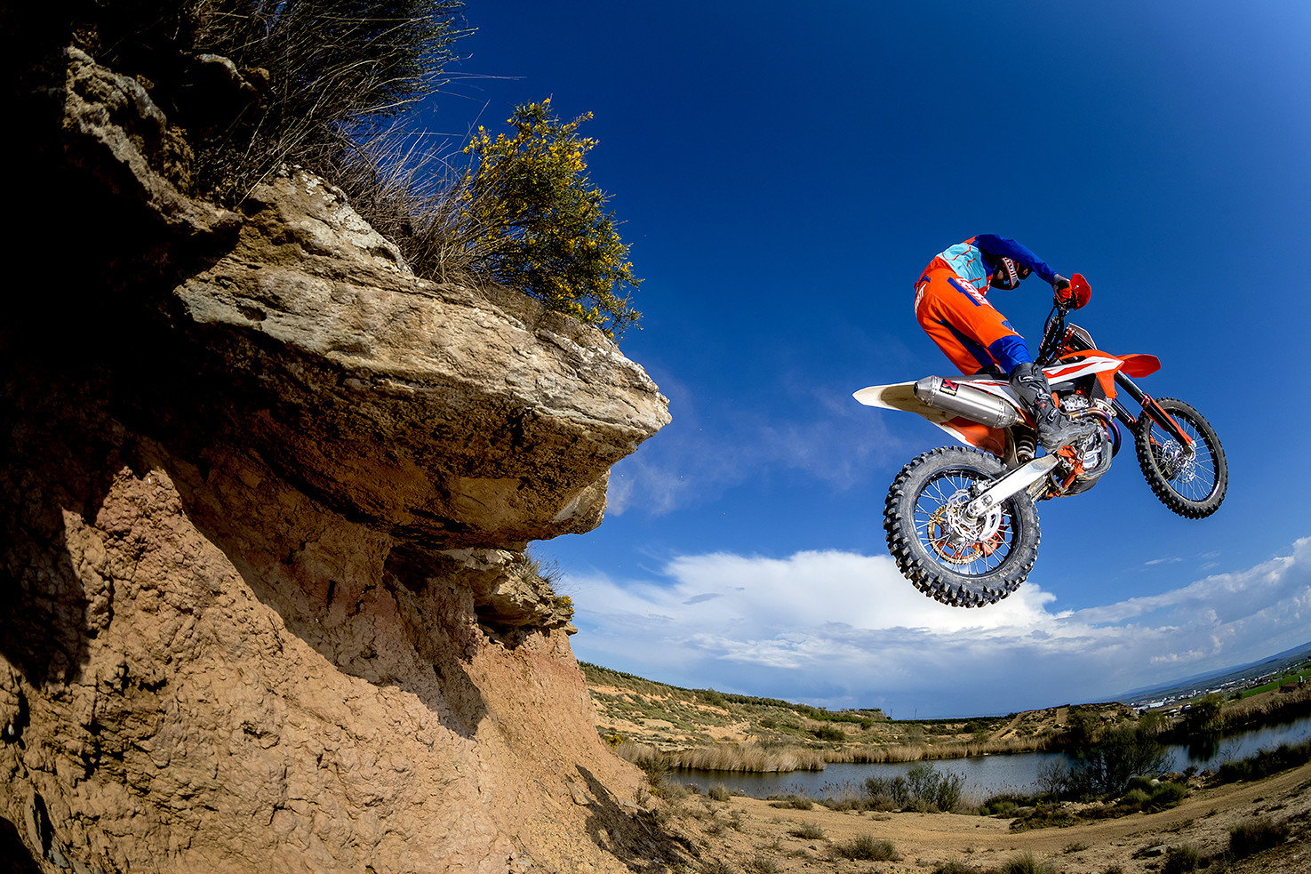 Leatt Releases 2020 Moto Riding Gear - Racer X