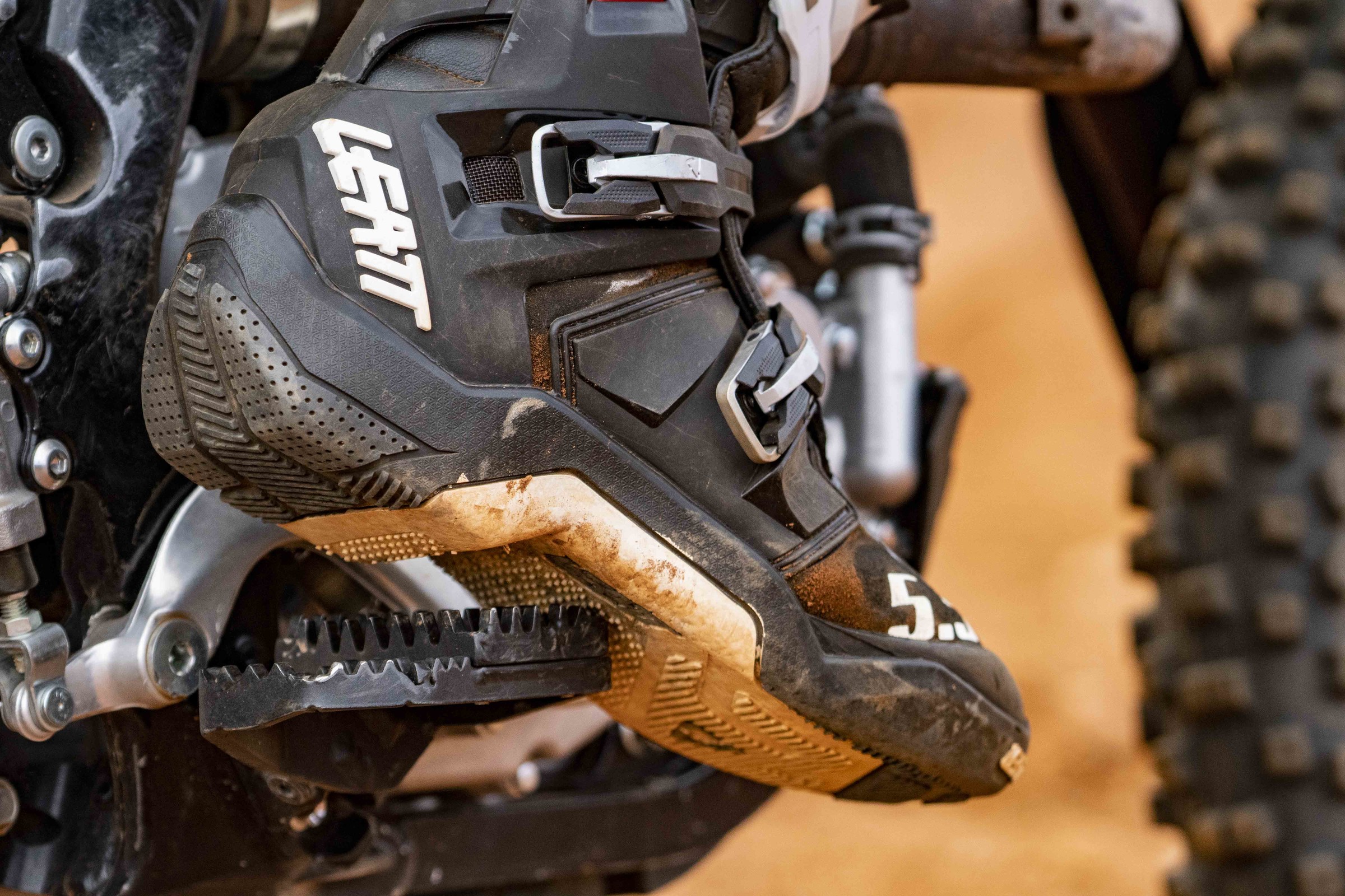 Leatt Releases Moto 5.5 FlexLock Boots - Racer X