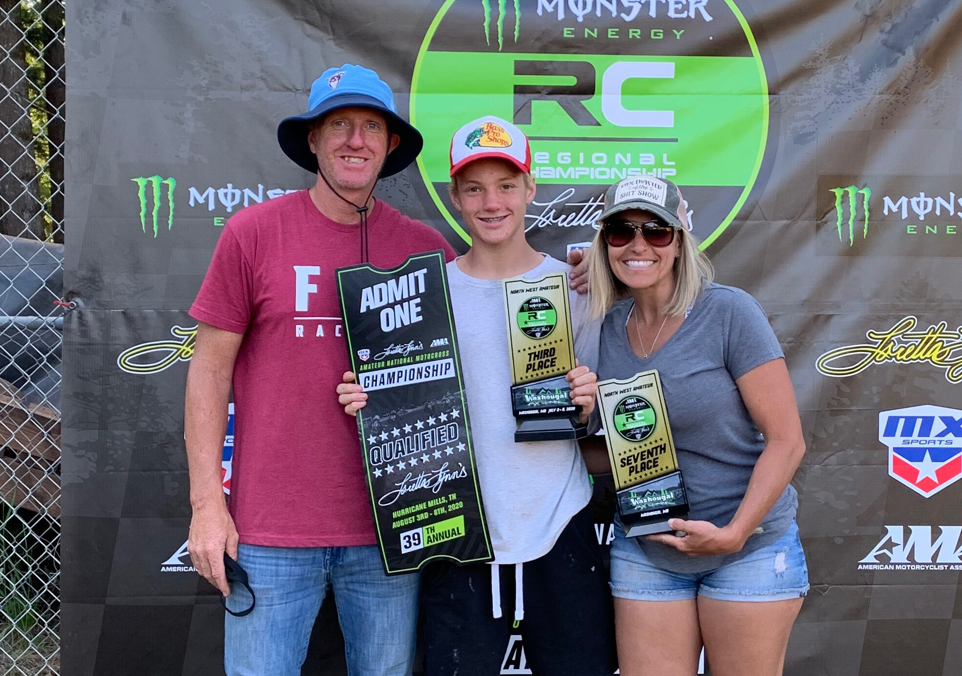 Gallery of Qualified Riders for Loretta Lynn's Amateur Motocross ...