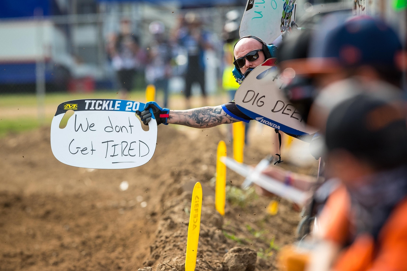 Racerhead - Pitboard of the Month - December 2020 - Racer X Magazine