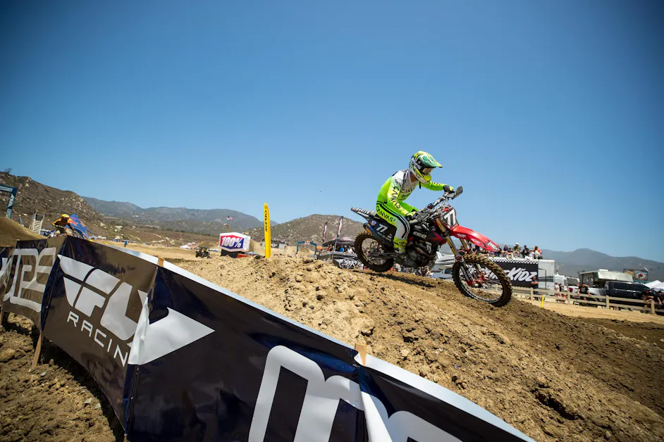 Jerry Robin Suffers Minor Burns in Fox Raceway 1 Crash - Racer X