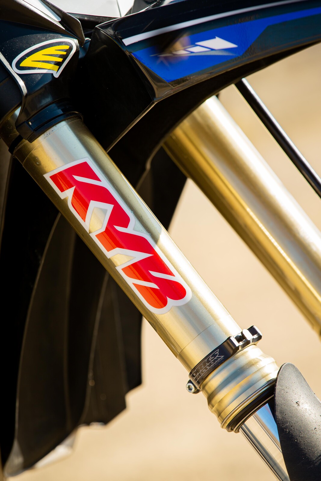 Garage Build - April 2022 - Racer X Magazine