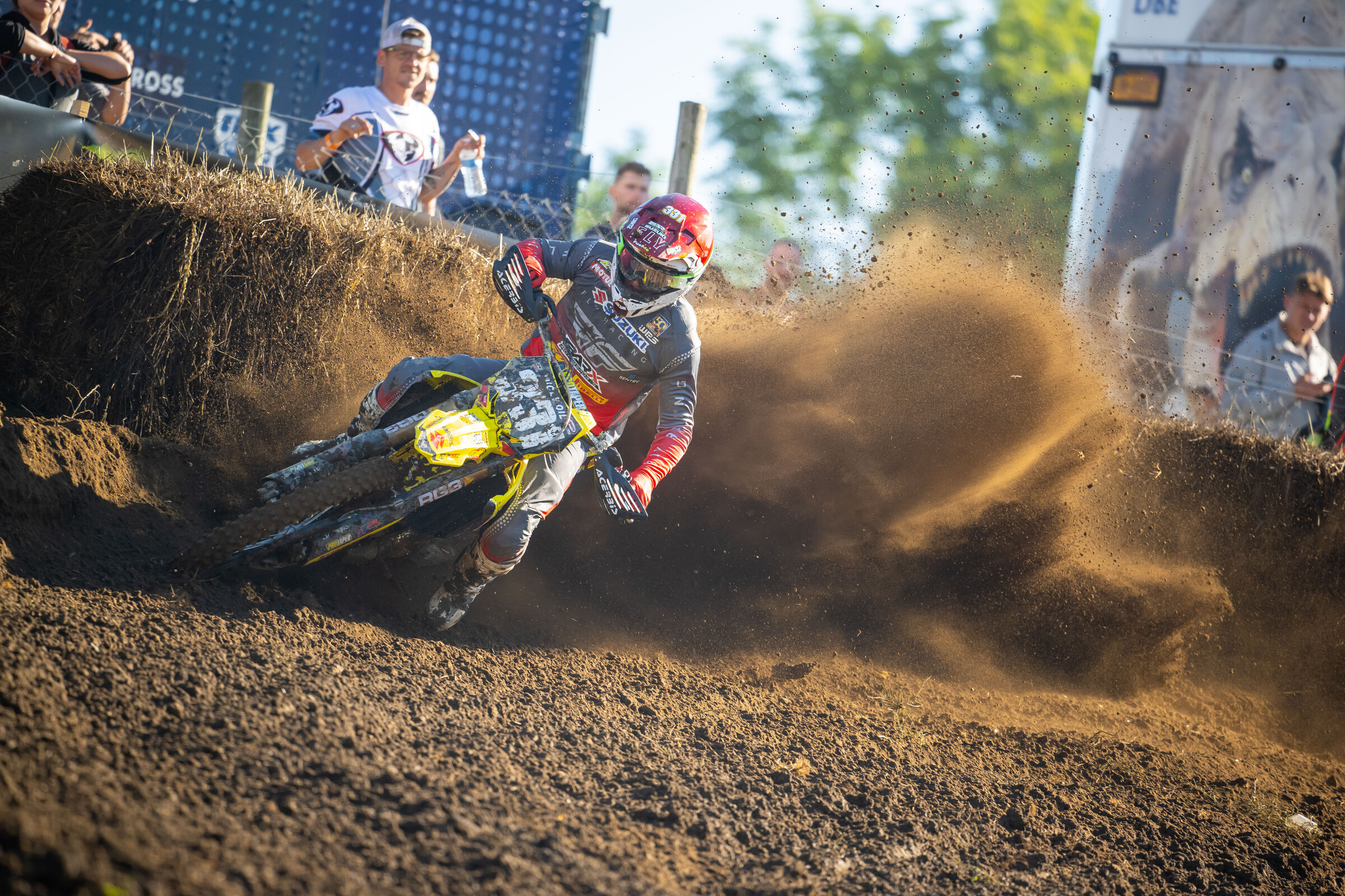 Racerhead - November 2022 - Racer X Magazine