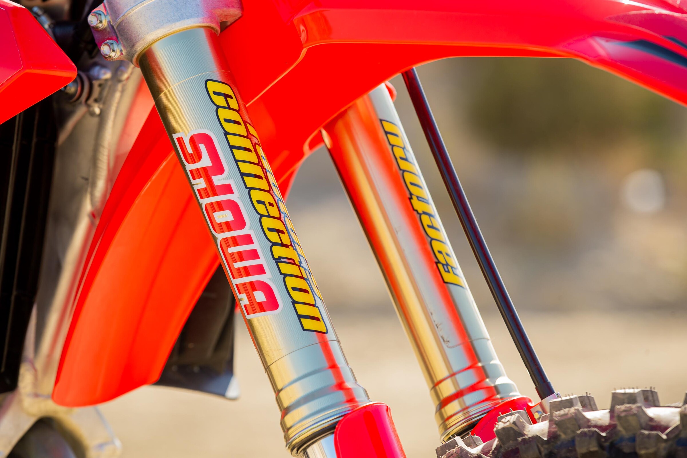 2022 Honda CRF450R Bike Build Garage Build - Racer X