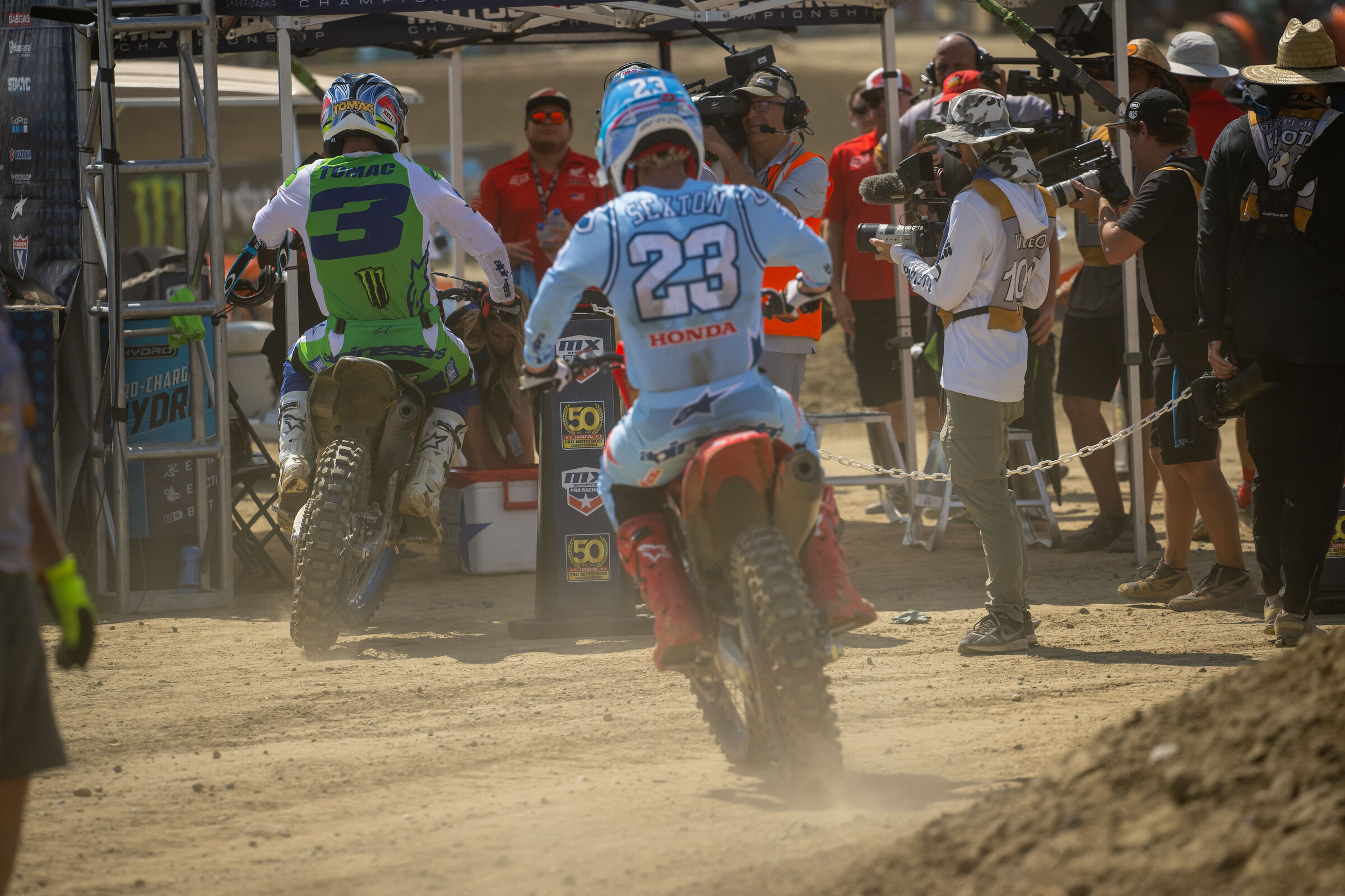Phil Nicoletti Talks Tomac vs Sexton at 2022 Pro Motocross Finale ...