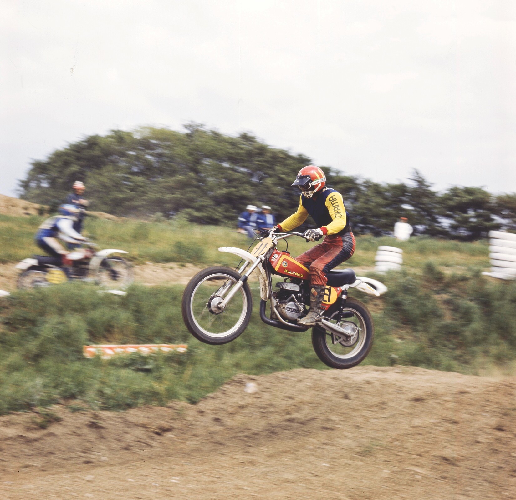 Army of One - January 2023 - Racer X Magazine