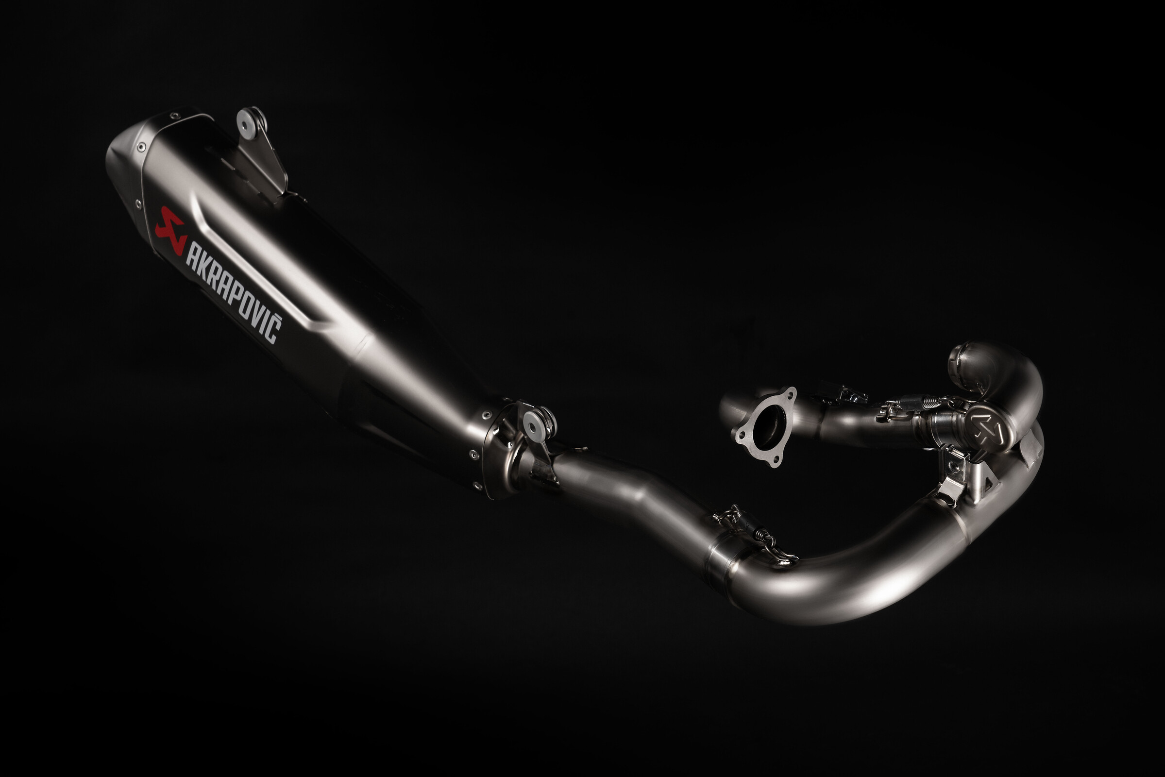 Akrapovič Releases New Off-Road Racing–Inspired Exhaust for Yamaha ...
