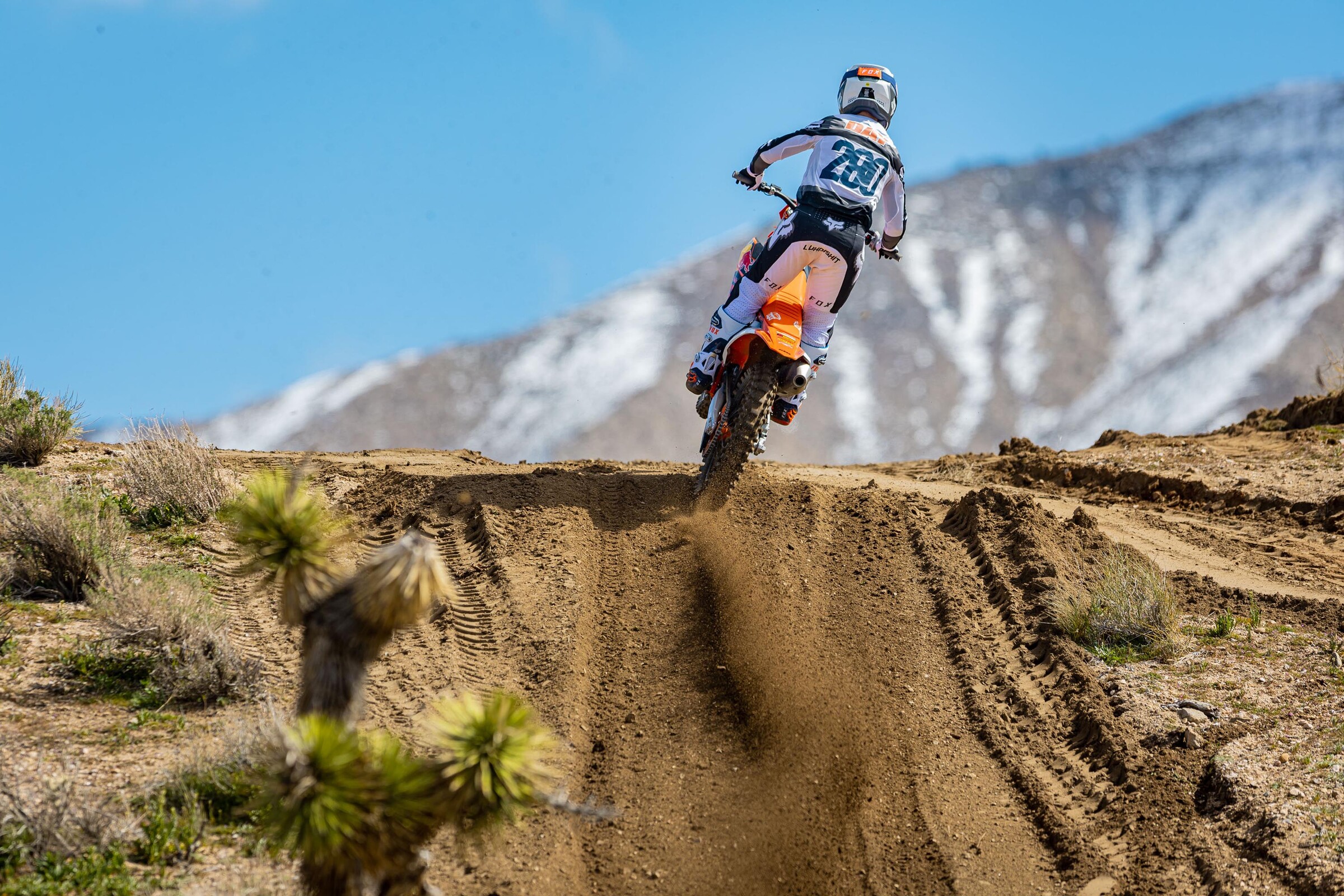 Video: First Ride on the 2023.5 KTM 450 SX-F Factory Edition - Racer X