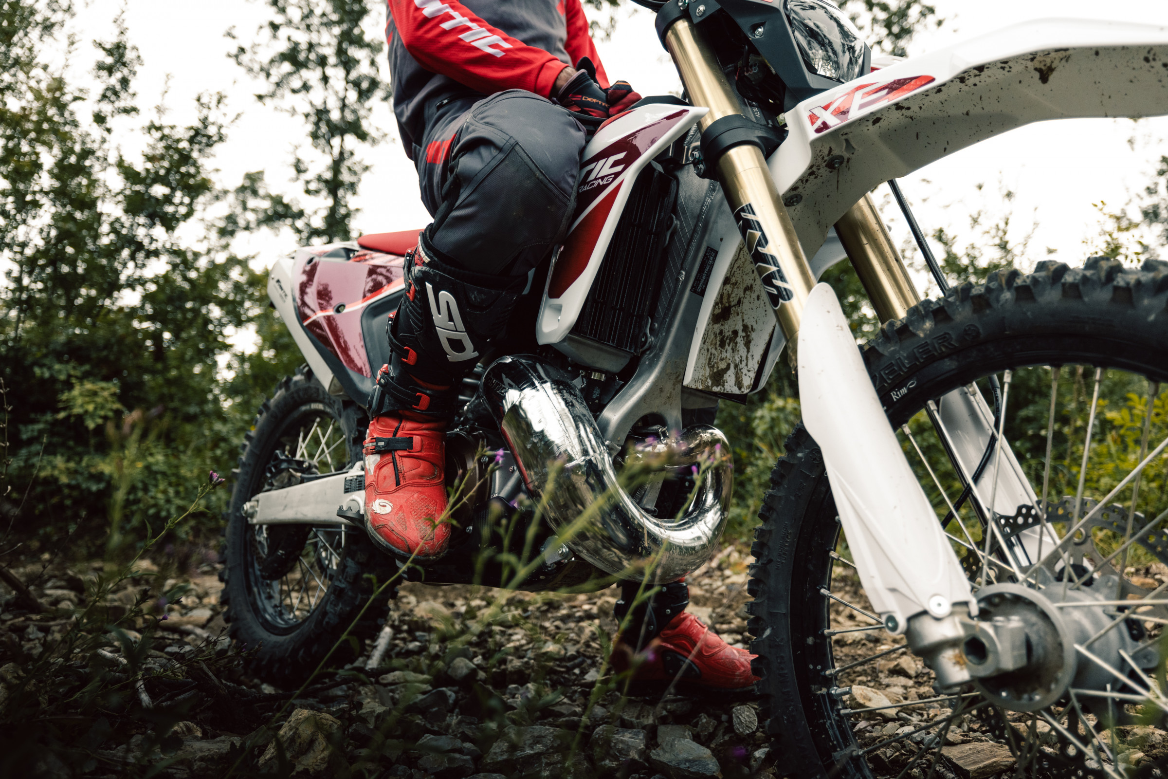 Fantic Motor Expands Global Presence into U.S. with XE300 and XEF 250 TL - Racer X