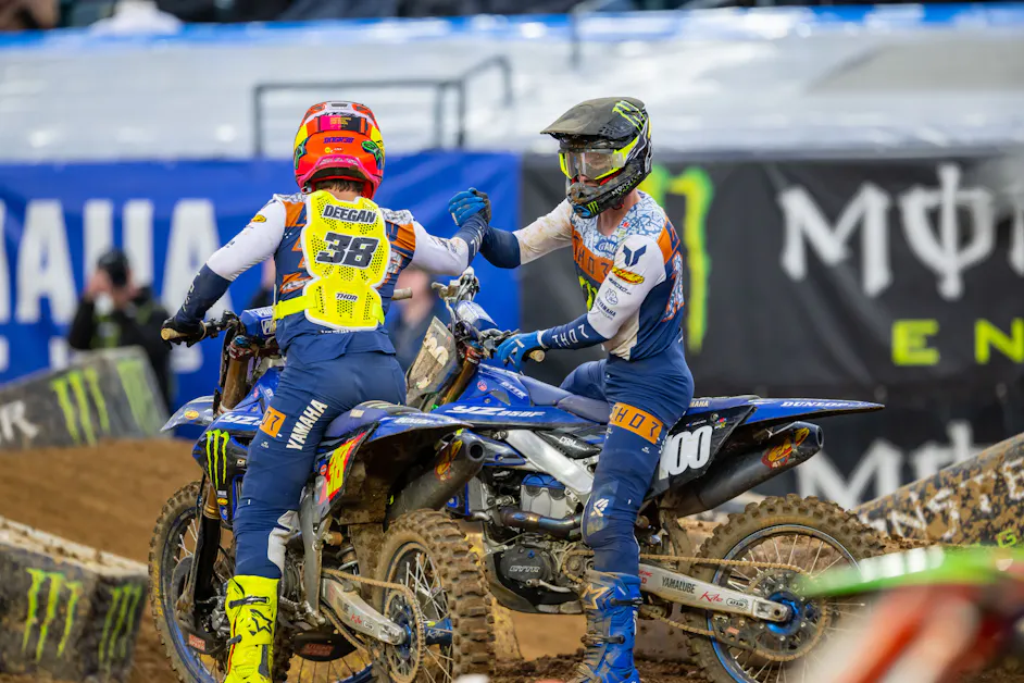 Updates to AMA Supercross Rulebook Posted, Including Red Flag Restart ...
