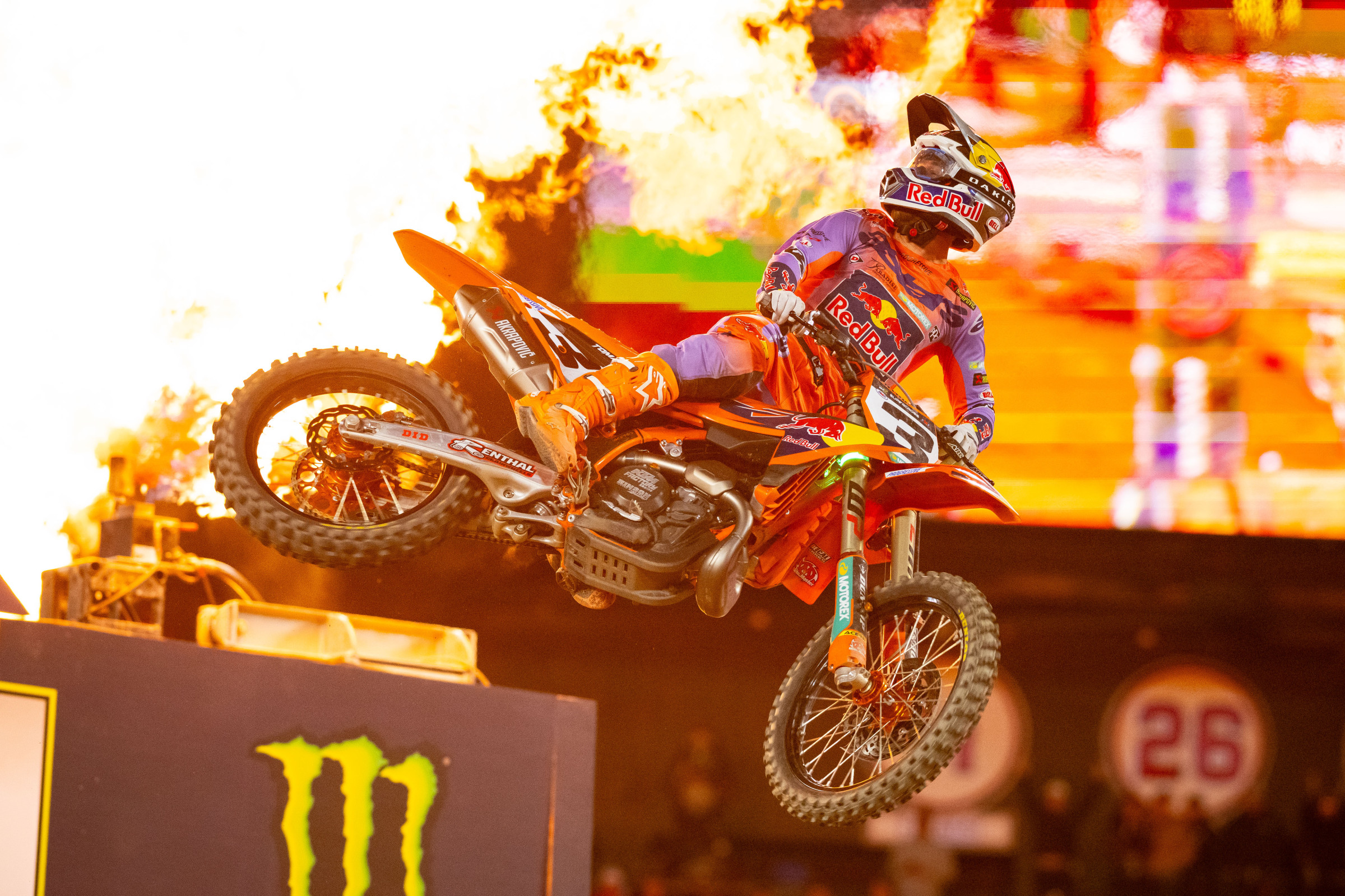 Eli Tomac Wins 2026 Anaheim 1 SX Aboard KTM 450 SX-F - Racer X